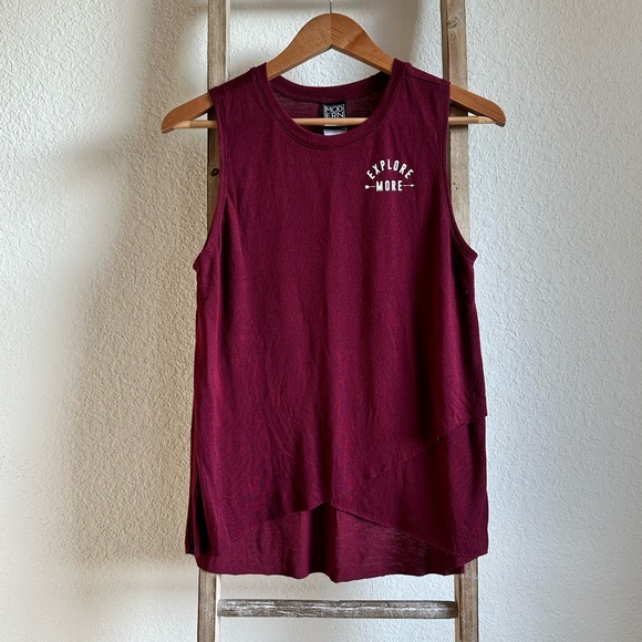 Modern Lux | Tops | Mod Lux Explore More Graphic Sleeveless Tank Sz Med ...